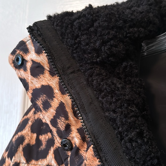 IVL collective | Jackets & Coats | Animal Print Puffer Jacket | Poshmark